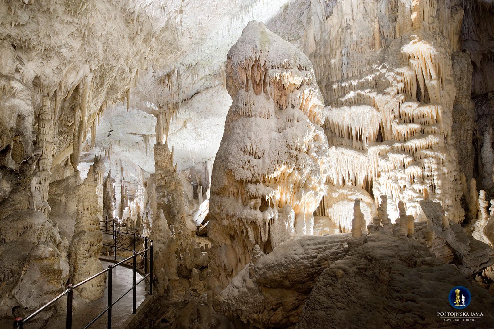 Postojna Cave - Predjama Castle - Ljubljana group tour - Group tours ...